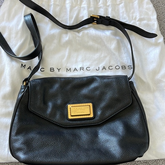 Marc Jacobs | Bags | Marc Jacobs Black Crossbody Bag | Poshmark